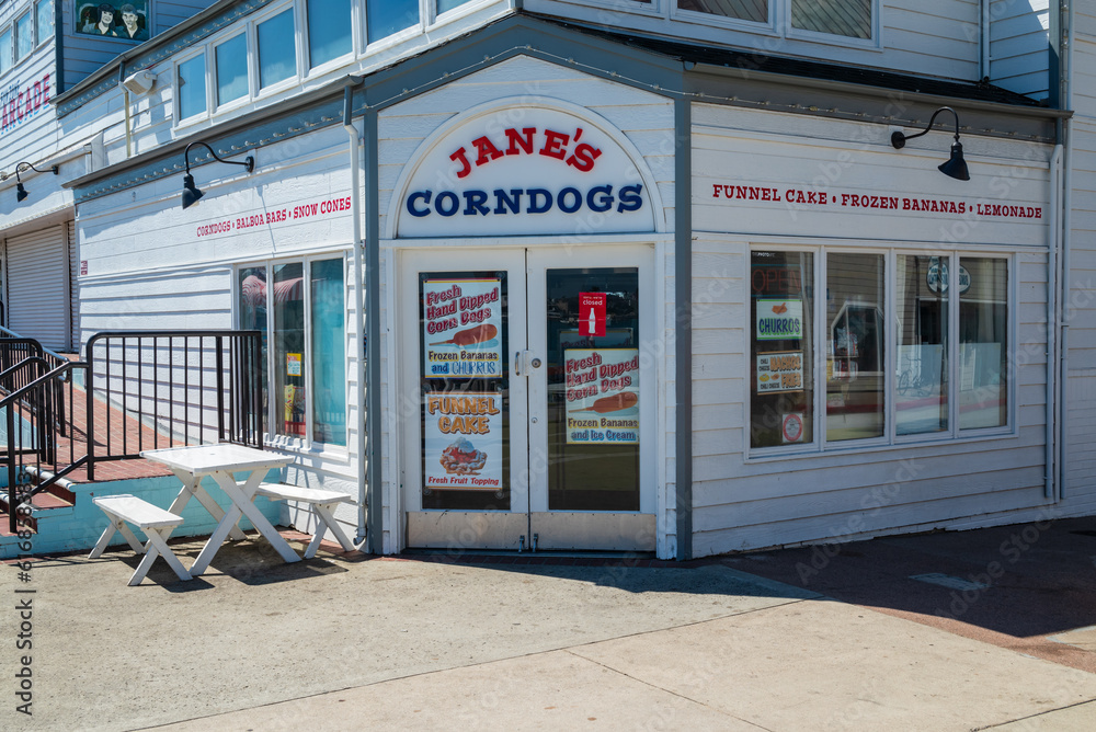 Newport Beach, CA USA - June 25, 2023: Balboa Island and Pier shops and ...