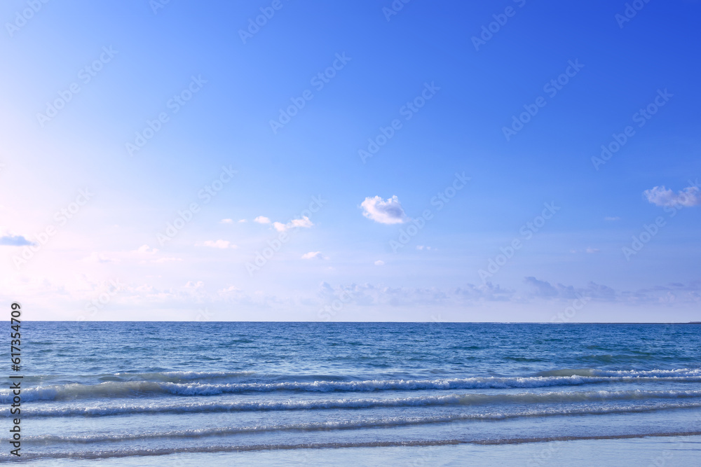 Light blue sea waves on clean sandy beach, Tropical white sand beach ...