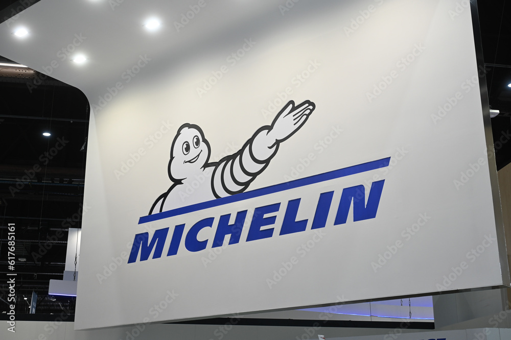 Michelin logo insigne Stock Photo | Adobe Stock