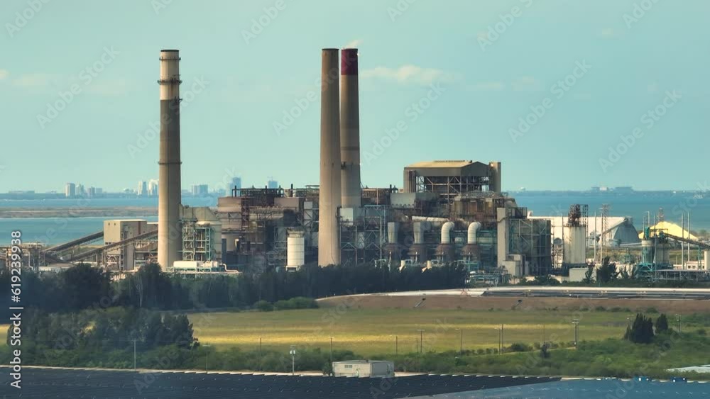 Electric energy production from fossil fuel. Big Bend Power Station in ...