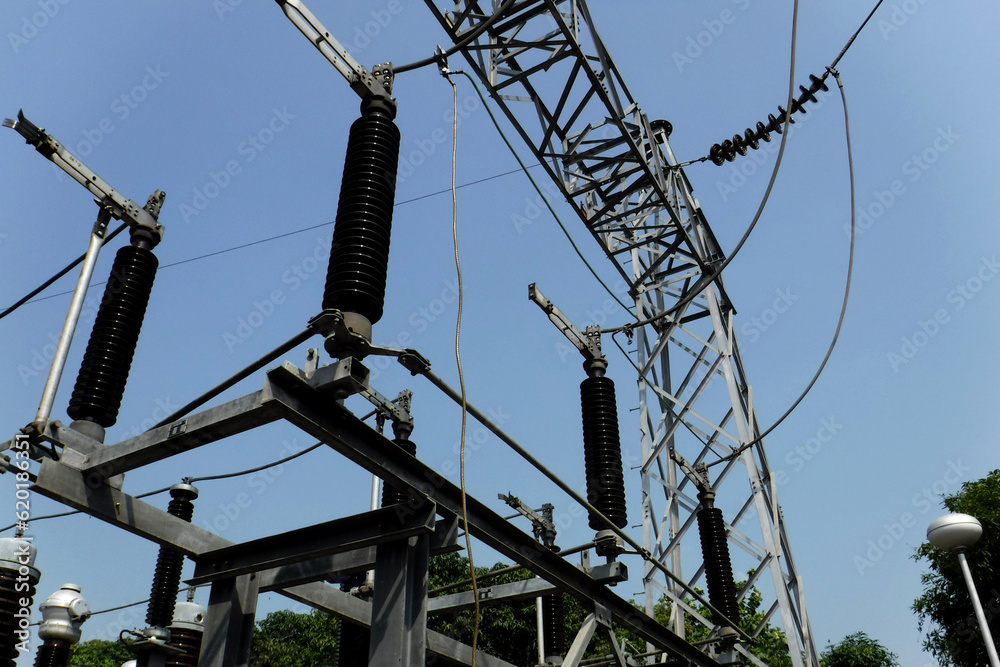 Personal Protective Grounding for Electric Power Lines incoming at Take ...