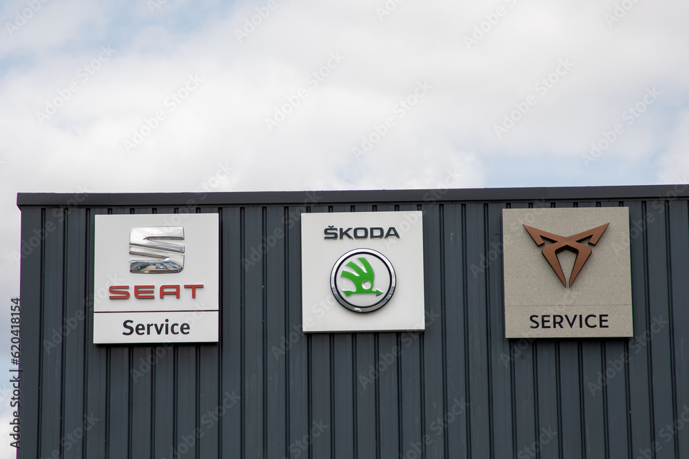 seat skoda and CUPRA service Car Brand logo text and sign of garage ...