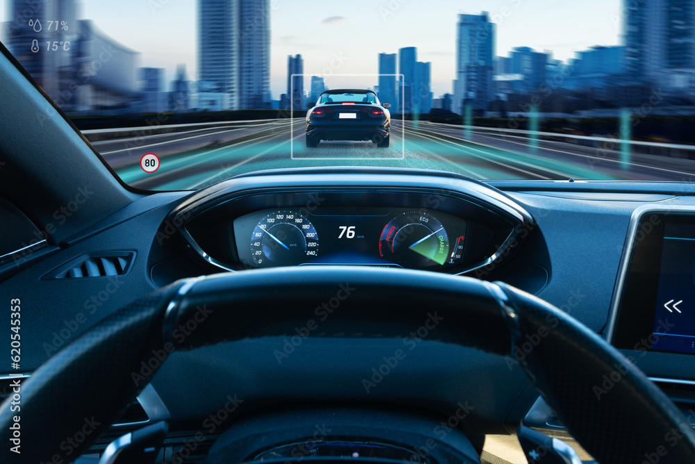 Urban autonomous driving scene from diver's perspective, showcasing ... Urban autonomous driving scene from diver's perspective, showcasing ...