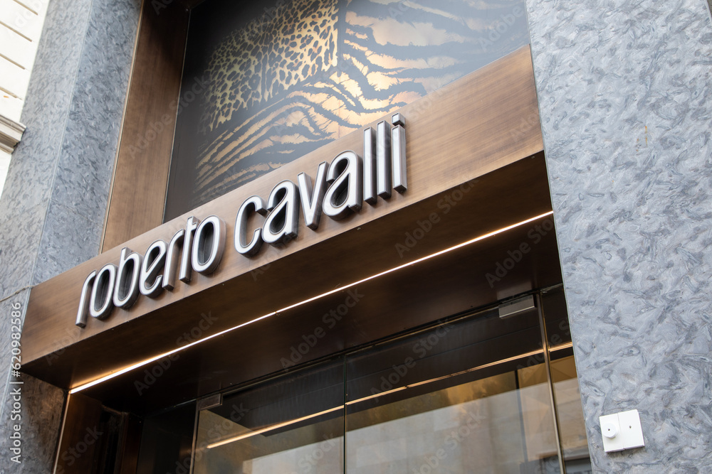 Roberto Cavalli Logo Font