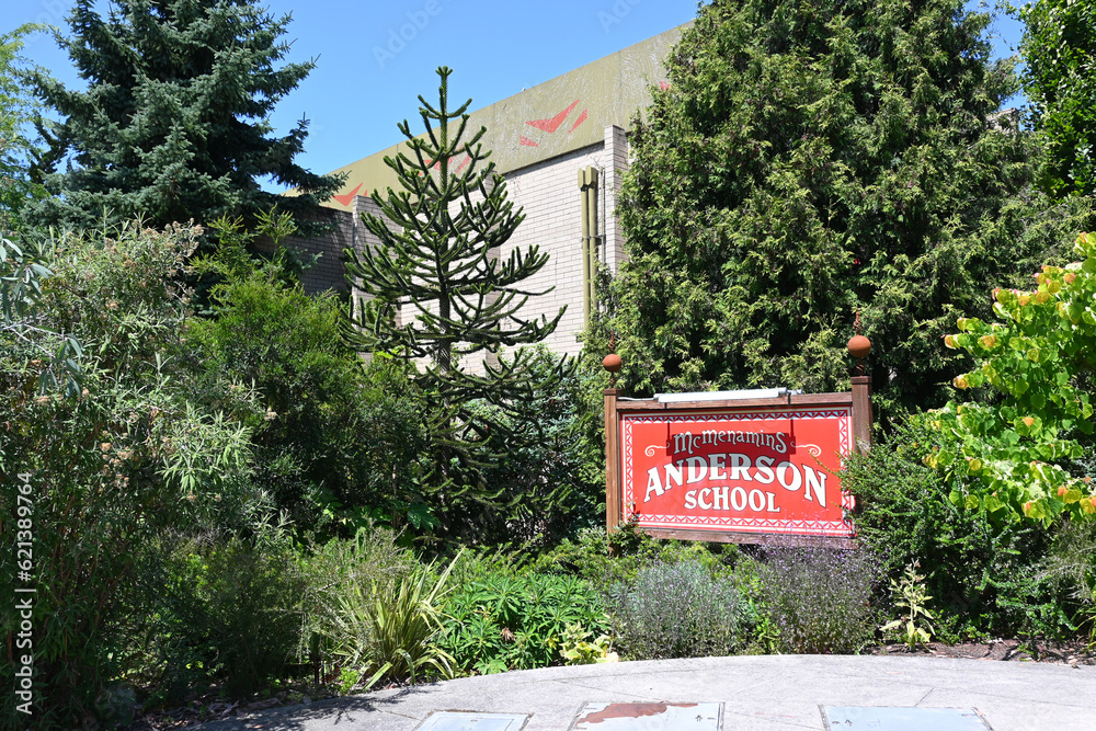 BOTHELL, WASHINGTON - 3 JULY 2023: McMenamins Anderson School. Features ...