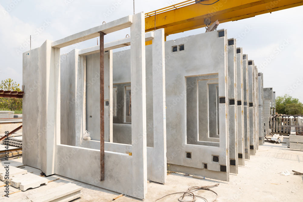 Prefabricated concrete walls for building office buildings and residential houses. Precast ...