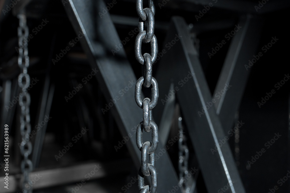 Chain hoist lift heavy weight cargo load hang object gear winch ...