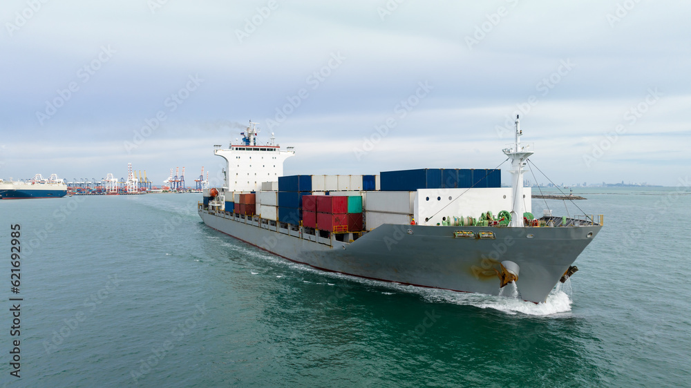 cargo container ship sailing full speed in sea to import export goods ...