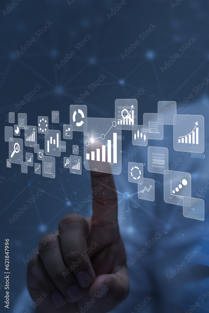 Foto de business analyst vertical do Stock | Adobe Stock