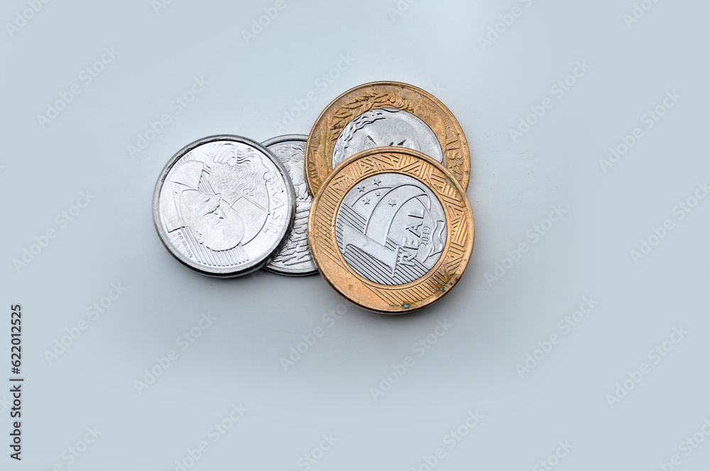 moedas do brasil, real brasileiro, moedas nacionais Stock Photo | Adobe ...