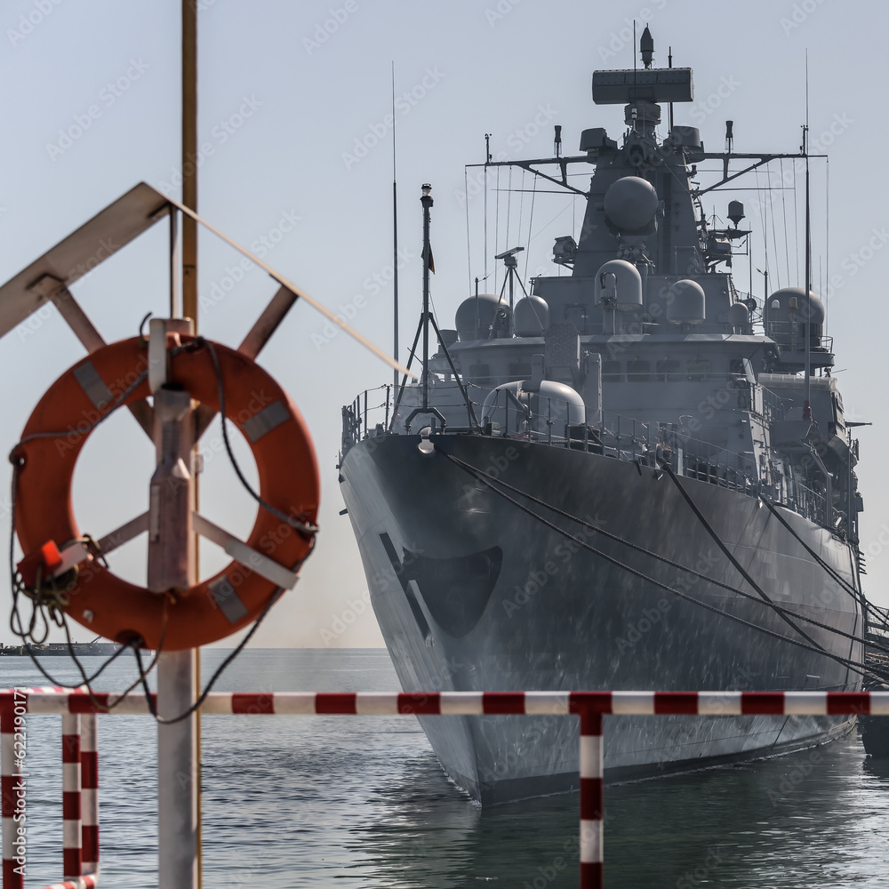 WARSHIP - A German Navy missile frigate moored in the harbour Stock ...