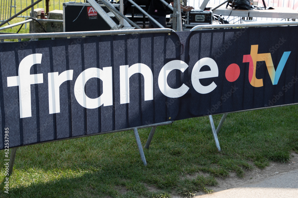 France tv channel logo sign and brand text flag of french national ...