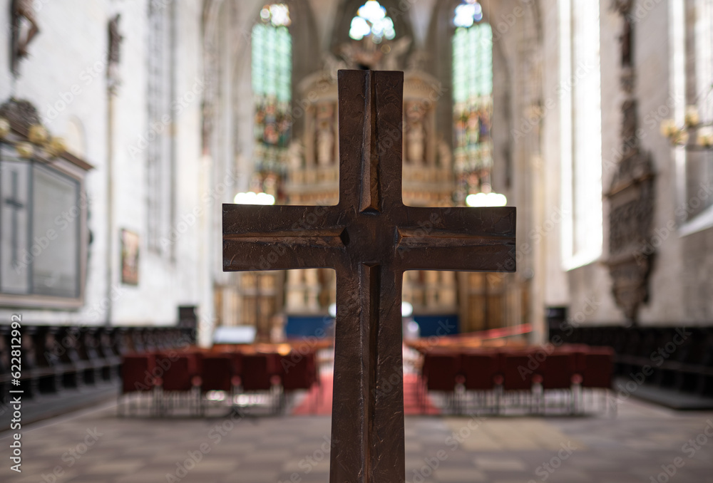 Kreuz als Symbol der katholischen Kirche Stock Photo | Adobe Stock