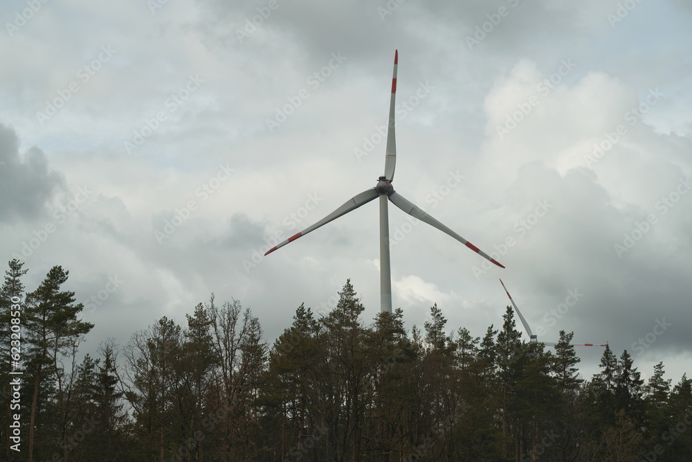 Foto de Wind turbines landscape. Green energy concept. Panoramic view ...