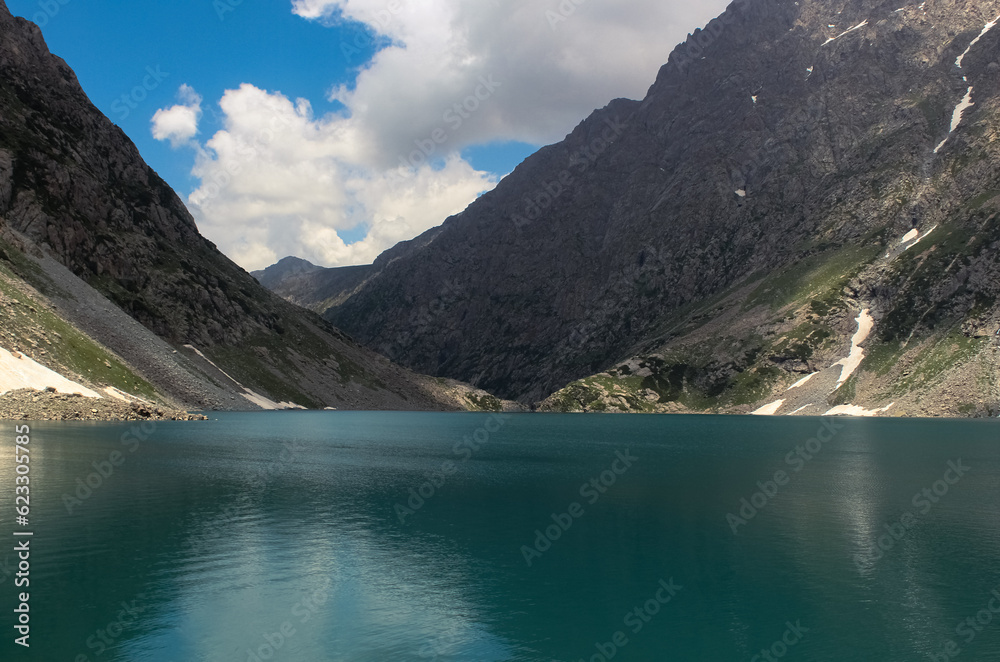 Beautiful Lake In Pakistan KATORA LAKE. Stunningly View Of Katora Lake ...