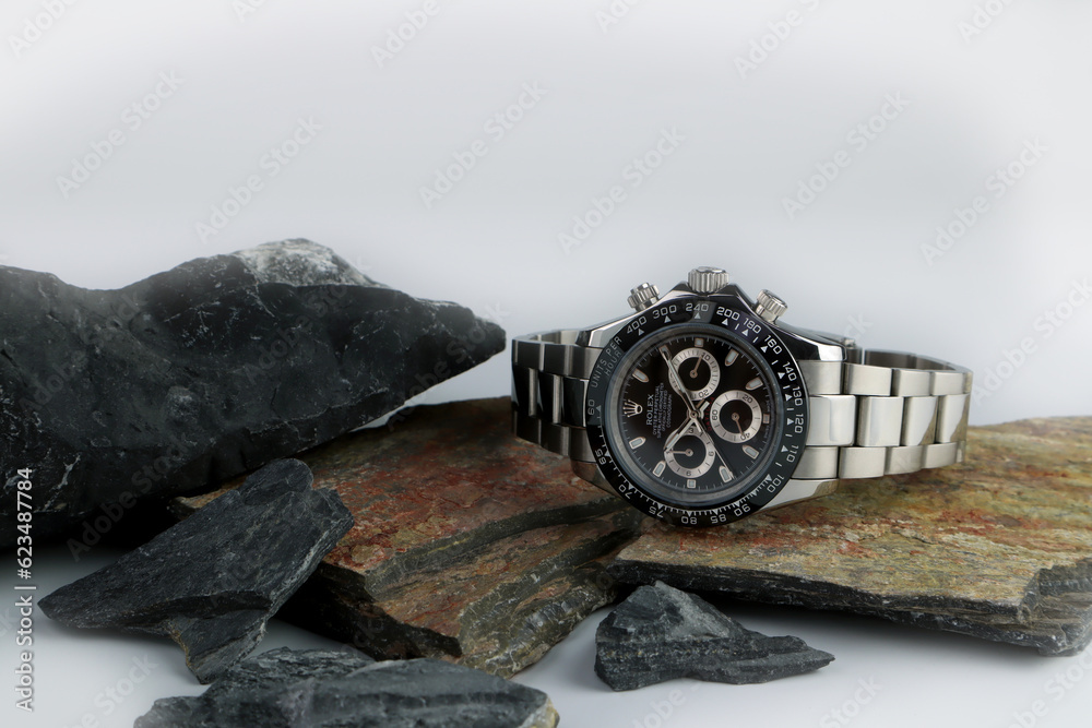 Rolex wristwatch model cosmograph daytona with black ceramic bezel ...