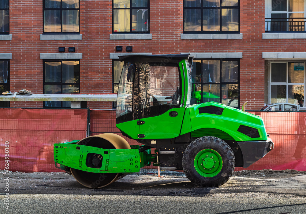 BOMAG Vibration Green single-cylinder road roller for leveling soil ...