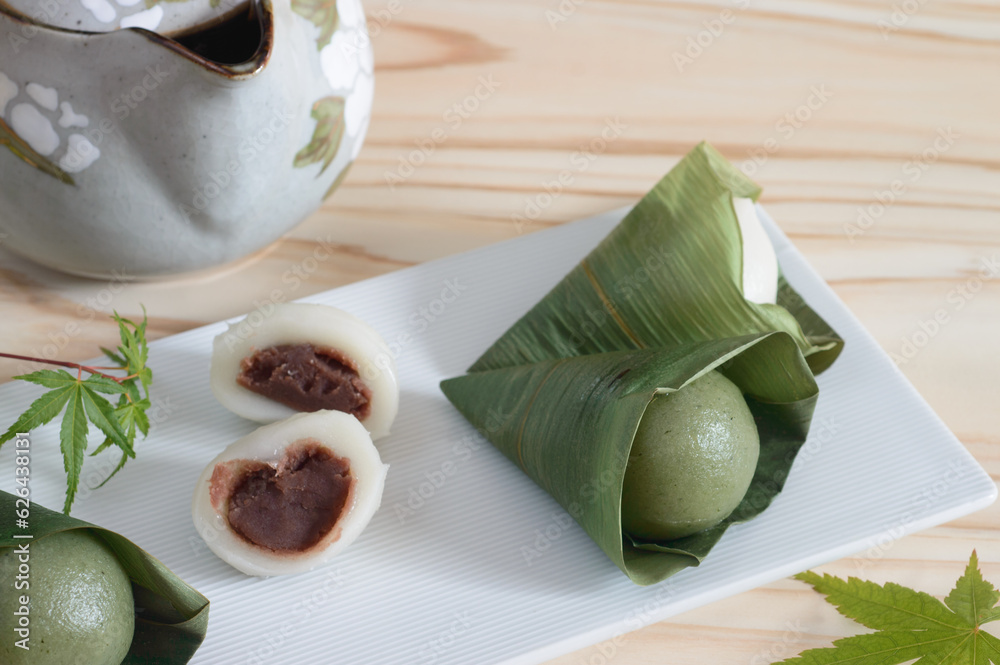 Sasa dango is dark green dango with a flavor of Japanese mugwort ...