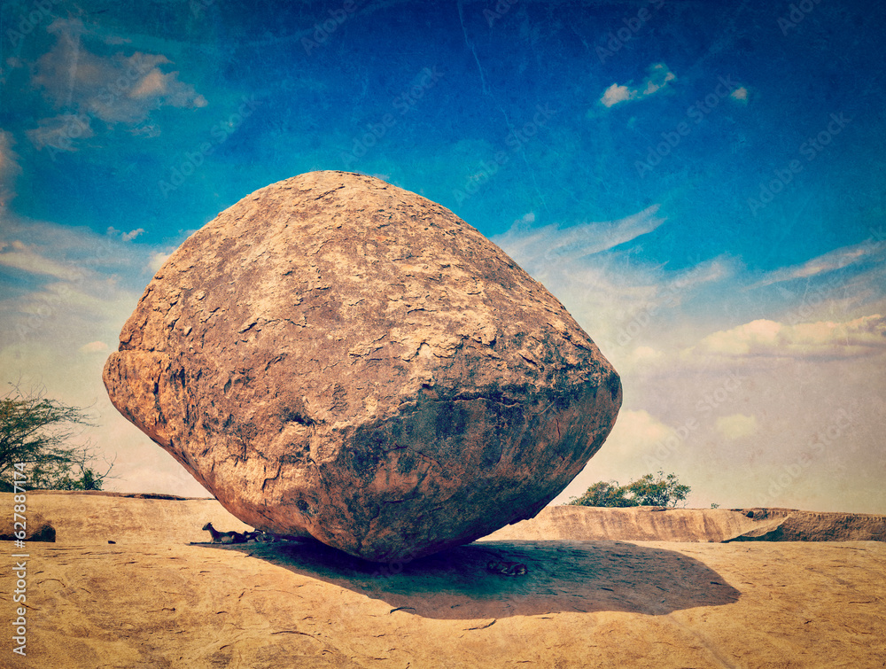 Krishna's butterball - balancing giant natural rock stone Stock Photo ...