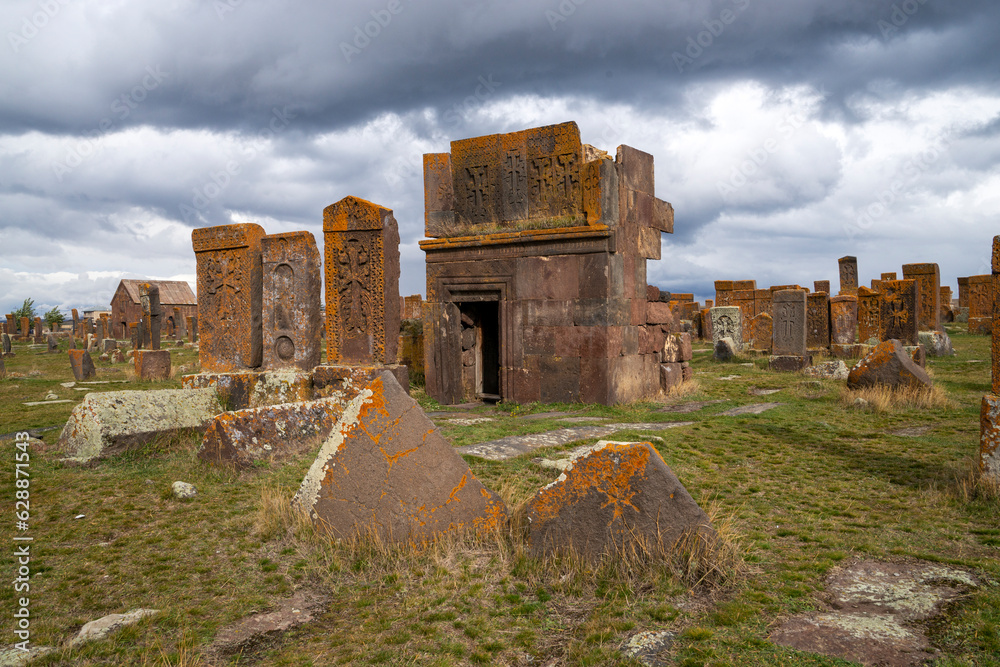 Foto de Armenia, ancient Noratus cemetery, he largest surviving ...