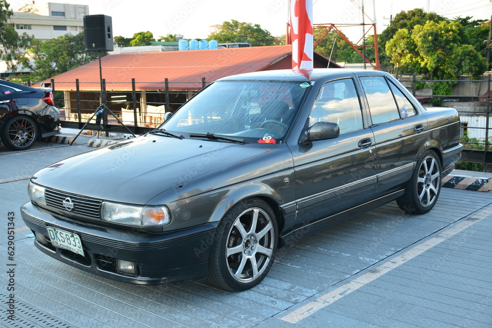 Nissan sentra at east side collective car meet in Quezon City ...