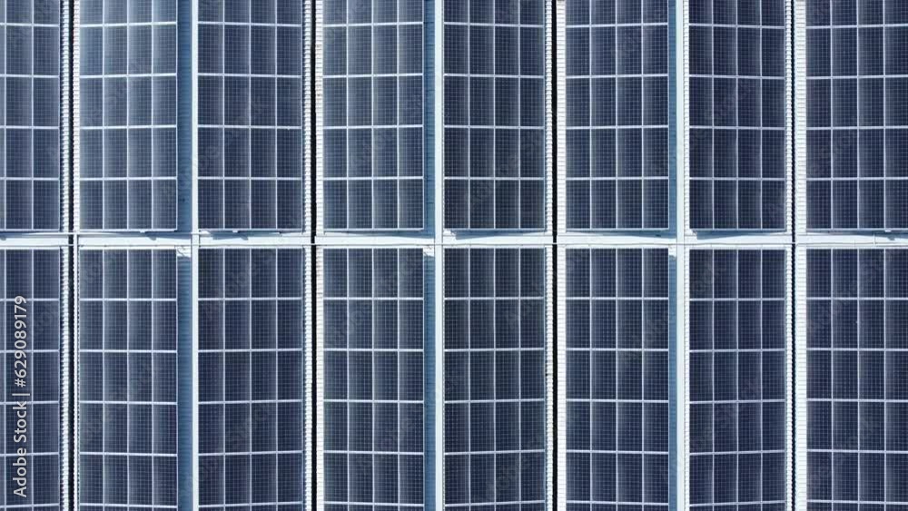 Energy self-sufficient factory using solar rooftop and battery energy ...