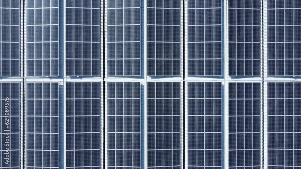 Energy self-sufficient factory using solar rooftop and battery energy ...