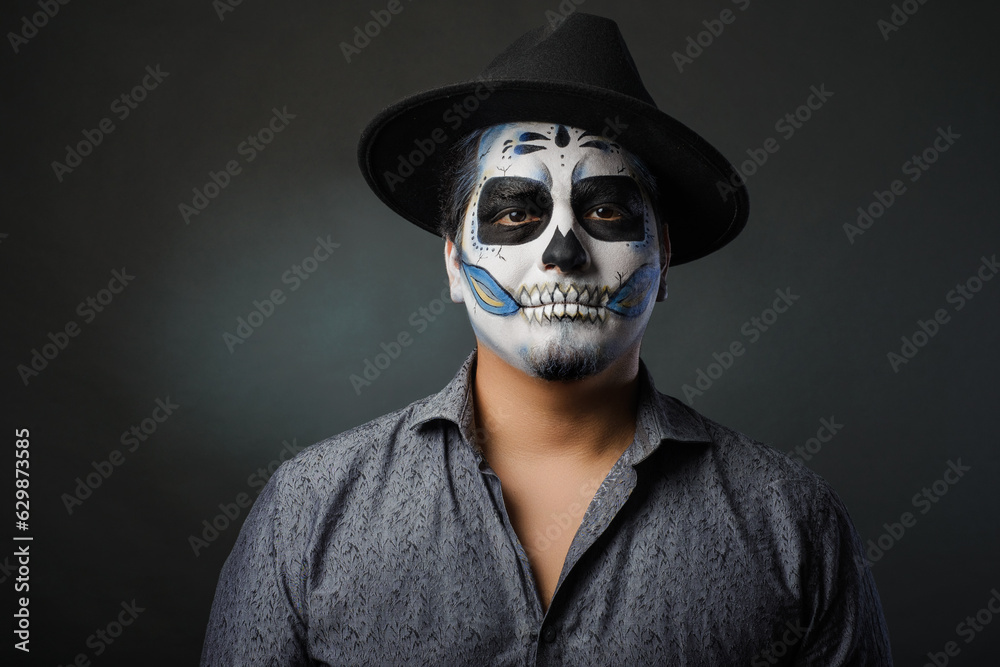 Catrin portrait. Typical Mexican character. Day of the dead and ...