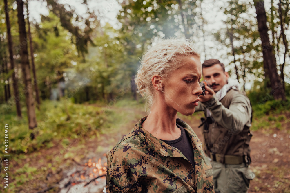 Terrorists was capture alive woman soldier and interrogation her on ...