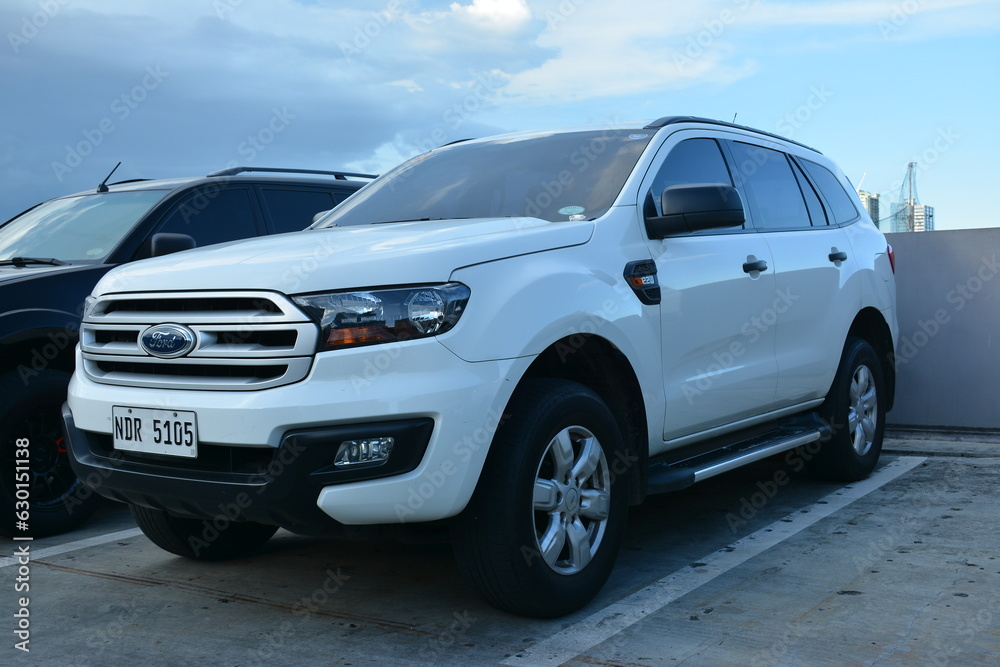 Ford everest at tastefully built in Pasig, Philippines Stock Photo ...