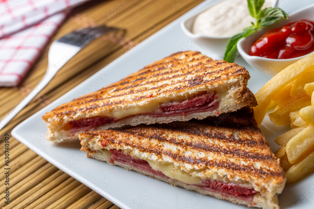 Turkish toast, mixed toast with cheddar cheese, sausage and ham, with ...