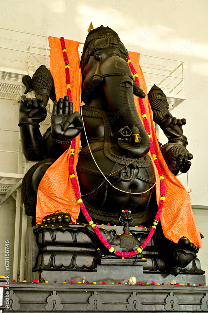 Big Lord Ganesha Statue. Ganesh Chaturthi festival.10-day-long ...