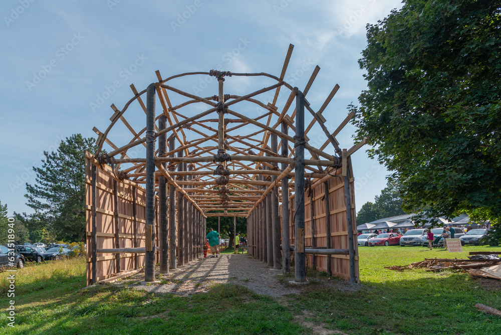 A Replica Of A Traditional Longhouse Being Built On The Oneida Indian ...