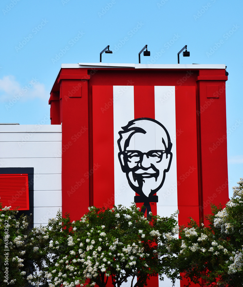 Colonel Sanders - the official face of Kentucky Fried Chicken logo ...