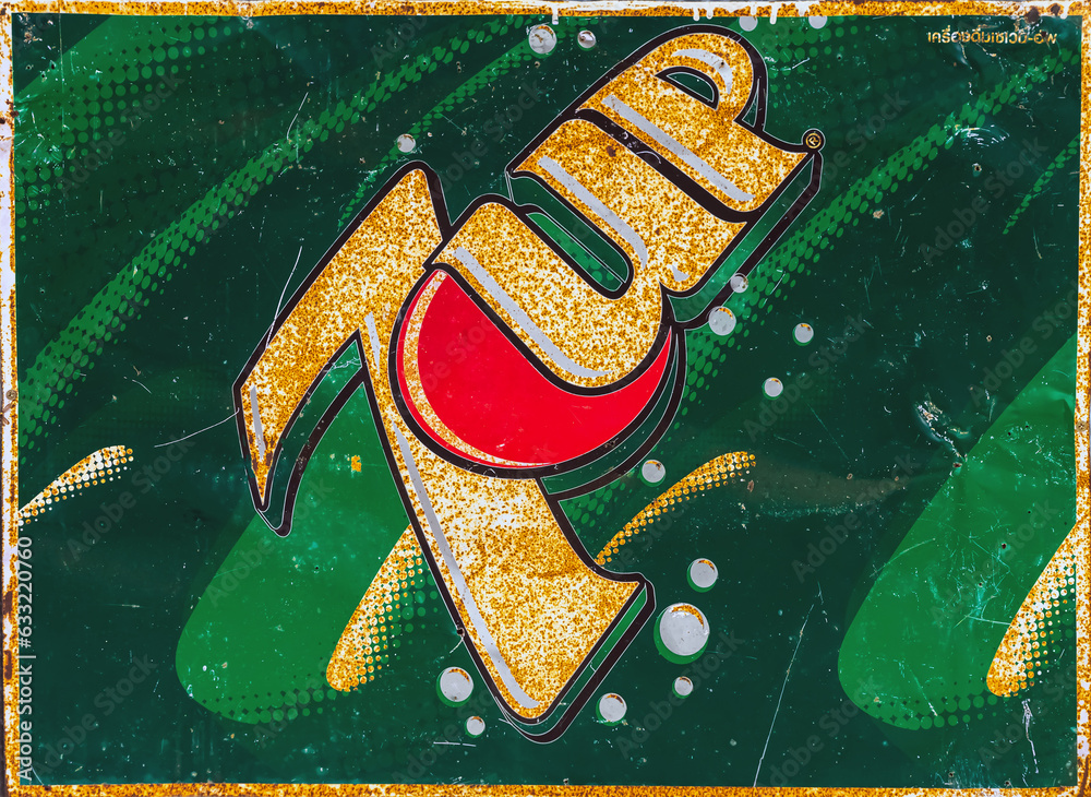 KANCHANABURI, THAILAND-JUNE 28,2023 : Close up vintage 7 UP logo banner ...