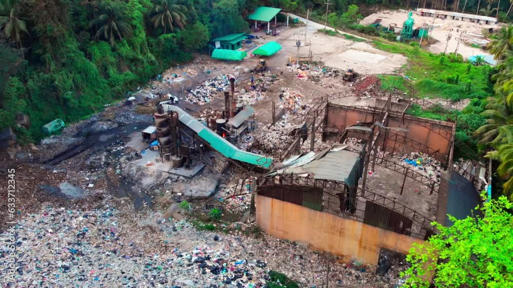 Vidéo Stock Sustainable Waste Management in Tropical Islands Trash ...