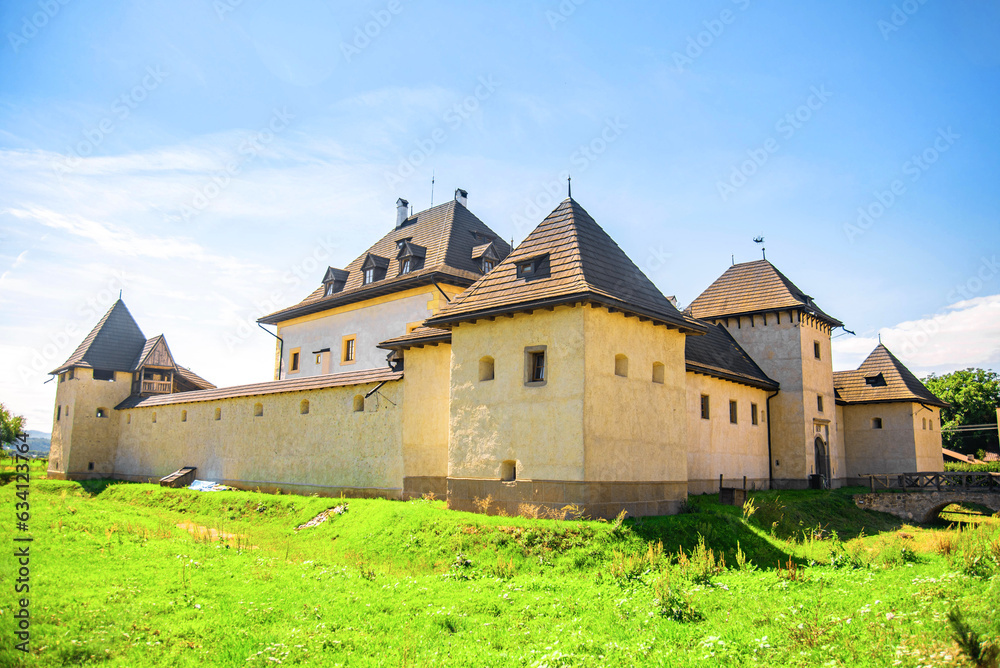 Gothic-Renaissance mansion water castle in Hronsek, Banska Bystrica ...