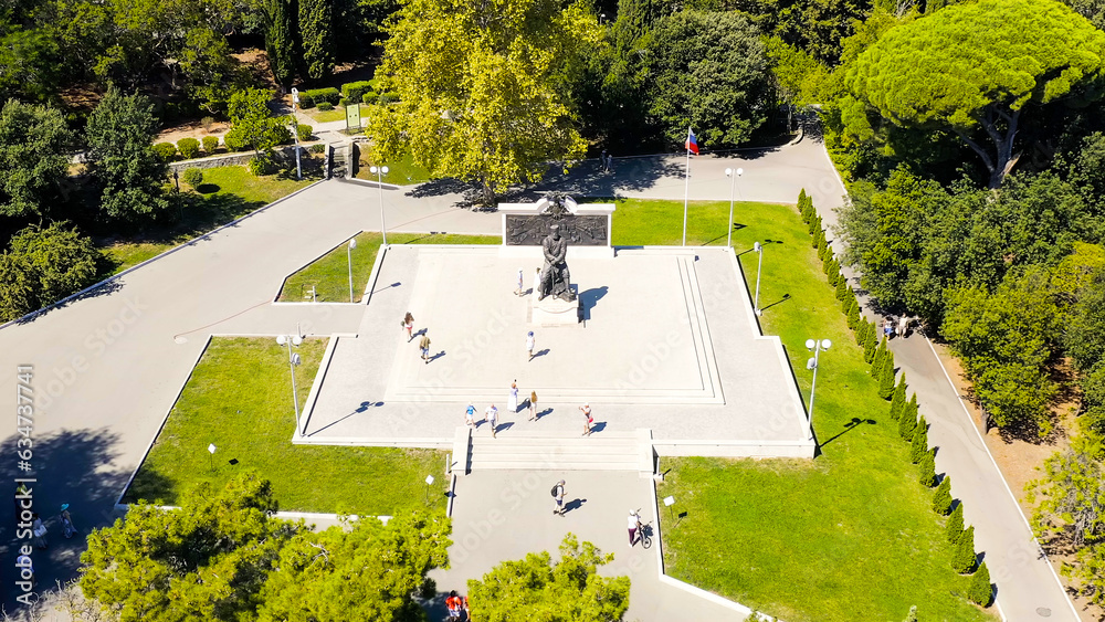 Yalta, Crimea - September 10, 2020: Monument to Alexander III in Yalta ...