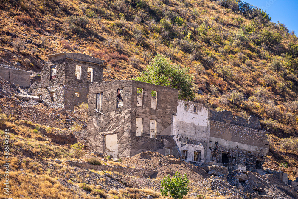 Destroyed and abandoned buildings of the city. Apocalypse, Dead city ...