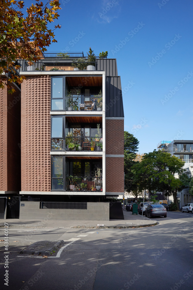 Modern Mid-rise inner city Apartment building in suburb of Fitzroy ...