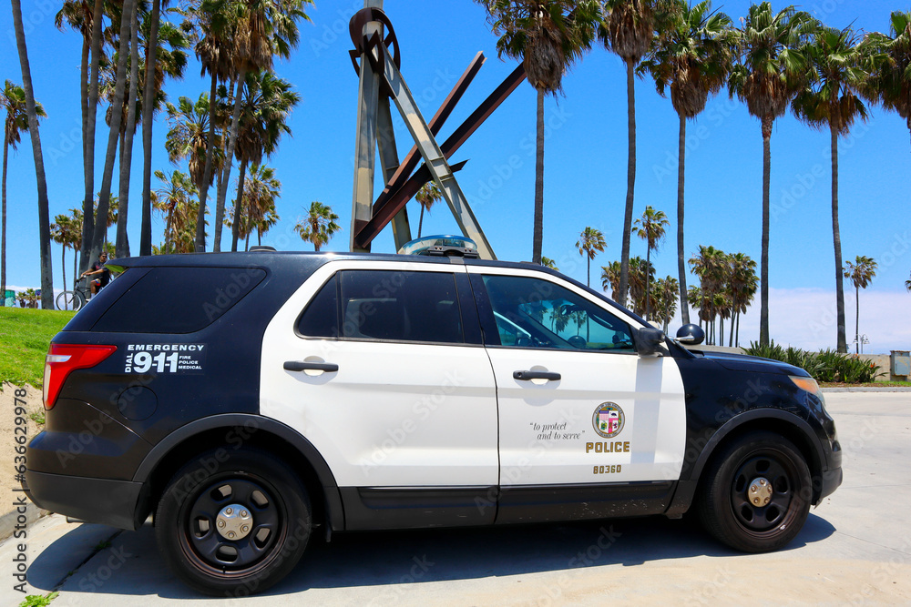Venice Beach (Los Angeles), California: LAPD Los Angeles Police Car at ...