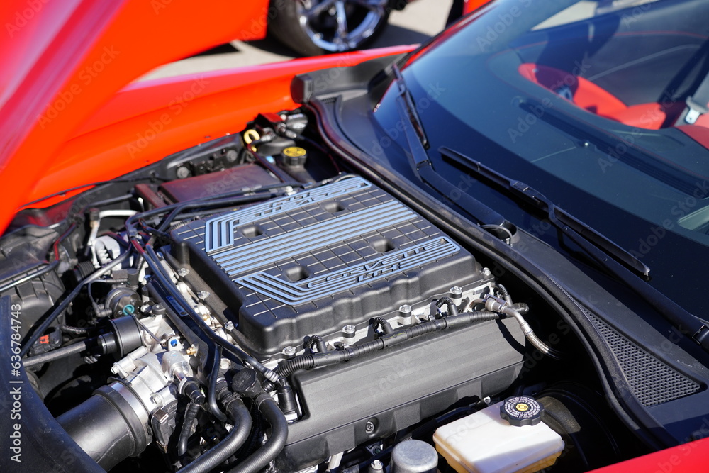 Foto de GM 6.2 Liter Supercharged V8 Small Block LT4 Engine in 2015 ...