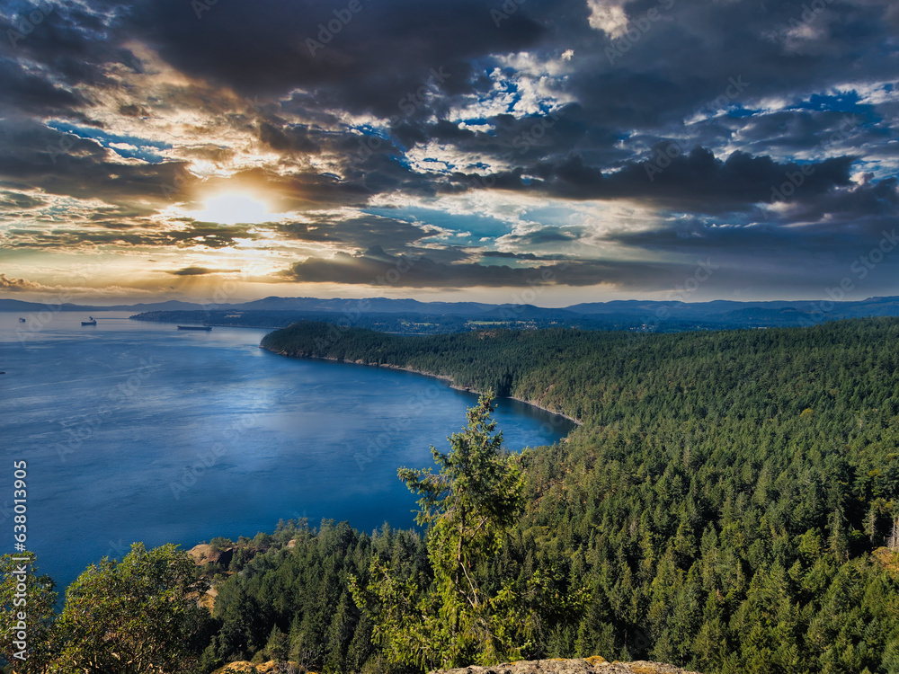 From the summit of Stoney Hill Regional Park offers us a magnificent ...
