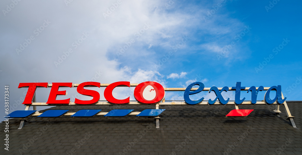 Tesco Extra Supermarket Sign At Top Of A Store Exterior In Stevenage