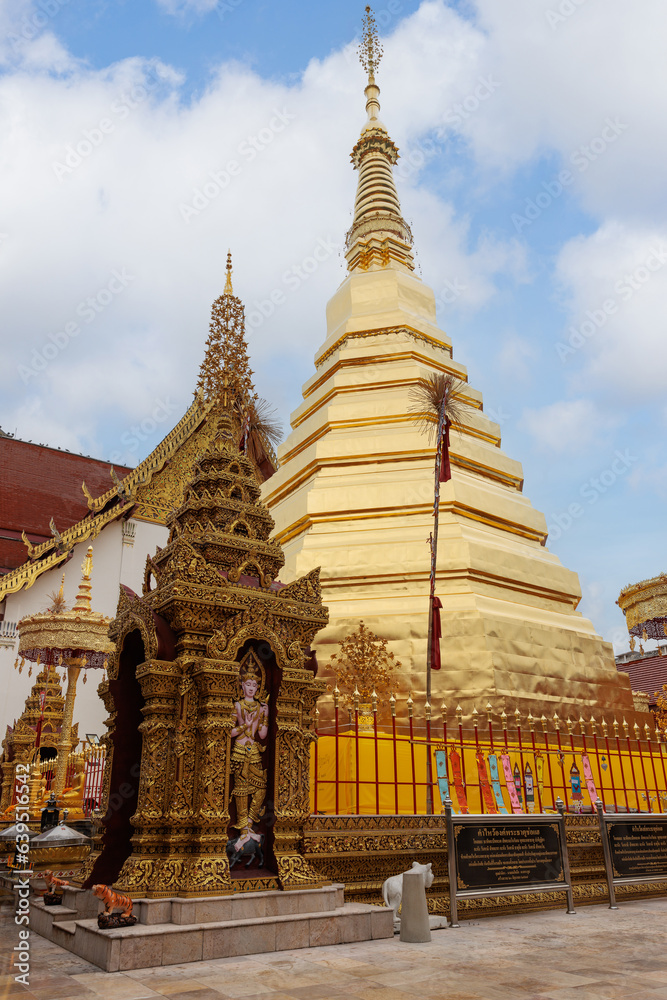 PHRAE, THAILAND - 28 September 2022 : Wat Phra Tat Chorhae golden ...