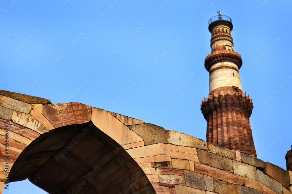 ancient pillars with an infinite viewer near the Qutub Minar Columns ...