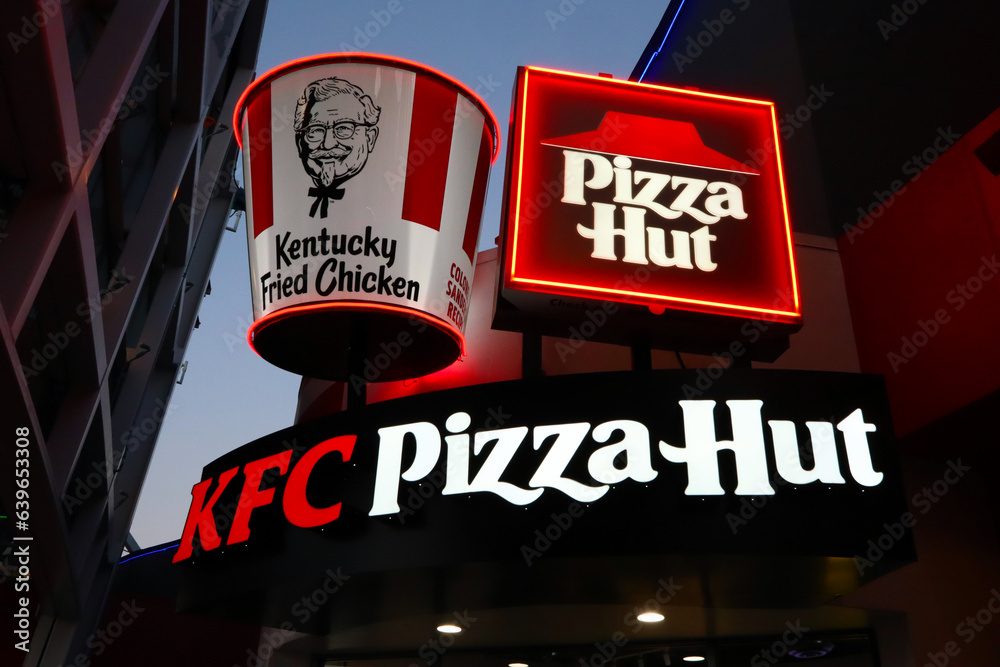 Universal City Hollywood, California: KFC Kentucky Fried Chicken and ...