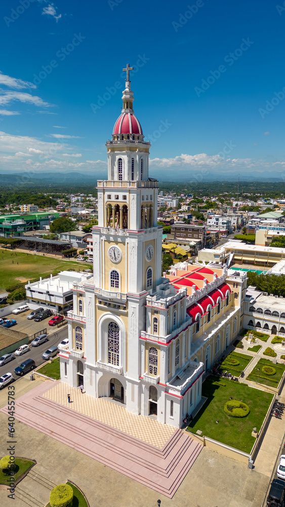 Iglesia Sagrado Corazon de Jesus (Moca) provincia Espaillat. República ...