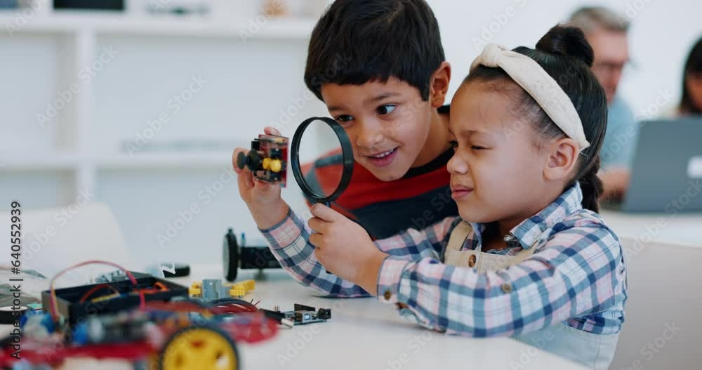 Children, magnifying glass and robotics teamwork for learning in ...