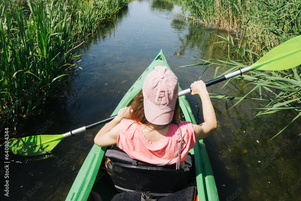 Kayaking girl background. River activity. Holiday girl in pink hat ...